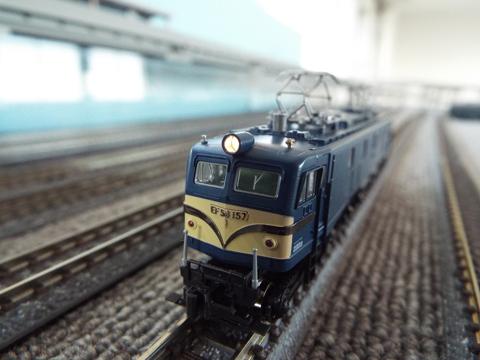 EF58 後期形小窓Hゴム: 庄龍鉄道 製作記